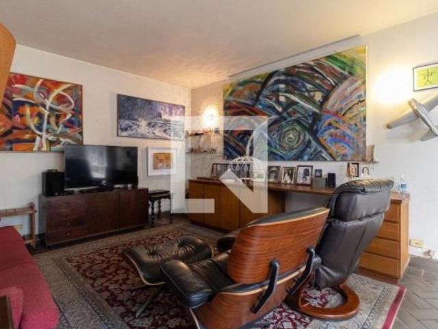 Casa à Venda Bosque da Saúde, 3 Quartos, 430 m² São Paulo