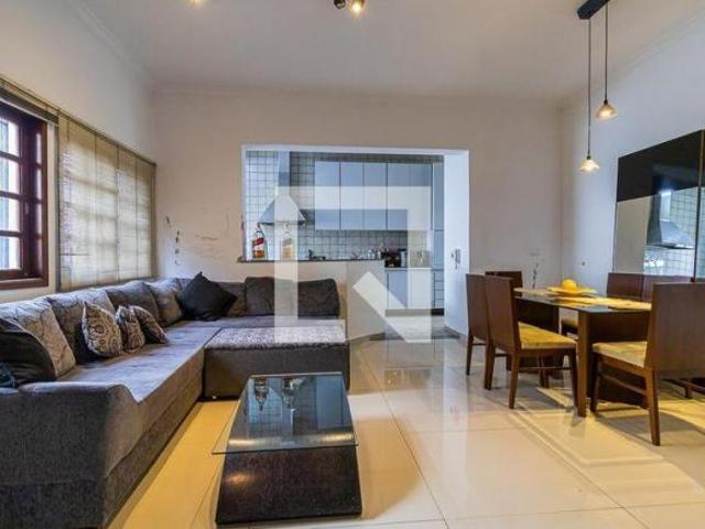 Casa à Venda Bosque da Saúde, 3 Quartos, 460 m2