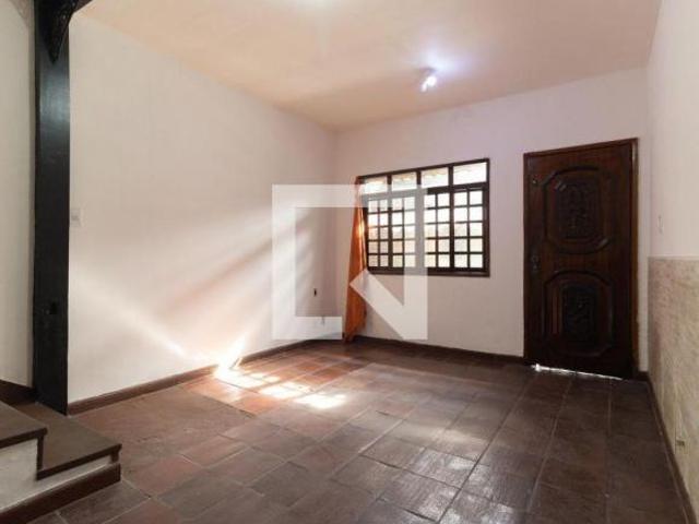 Casa à Venda Bosque da Saúde, 3 Quartos, 91 m2