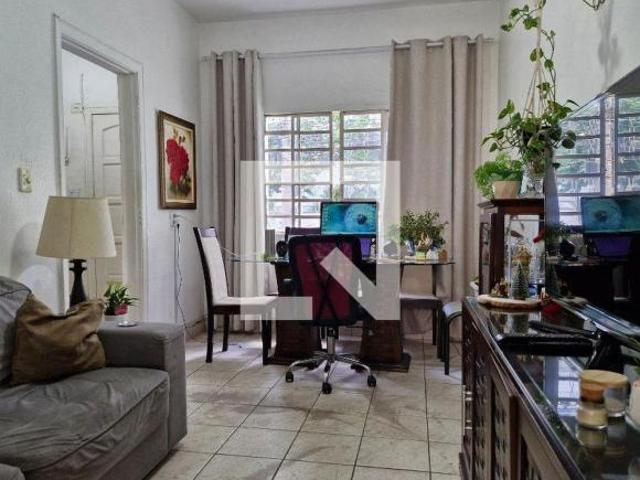 Casa à Venda Bosque da Saúde, 3 Quartos, 100 m2