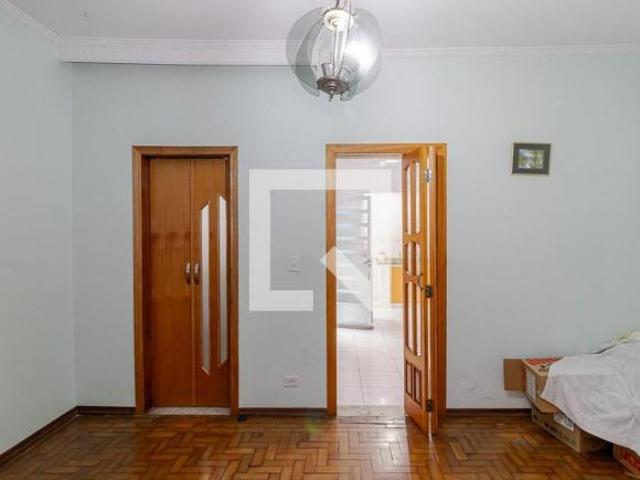 Casa à Venda Bosque da Saúde, 3 Quartos, 150 m2