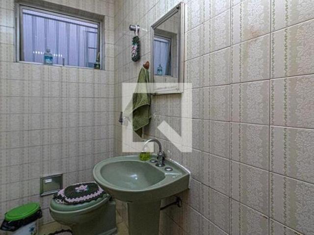 Casa à Venda Bosque da Saúde, 3 Quartos, 150 m2