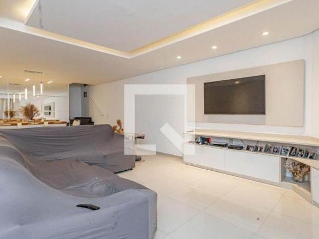 Casa à Venda Bosque da Saúde, 3 Quartos, 150 m2