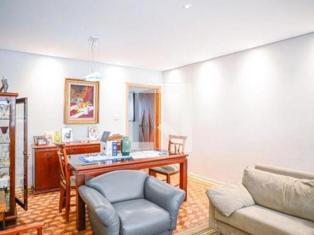 Casa à Venda Bosque da Saúde, 3 Quartos, 184 m² São Paulo