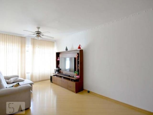 Casa à Venda Bosque da Saúde, 3 Quartos, 188 m2