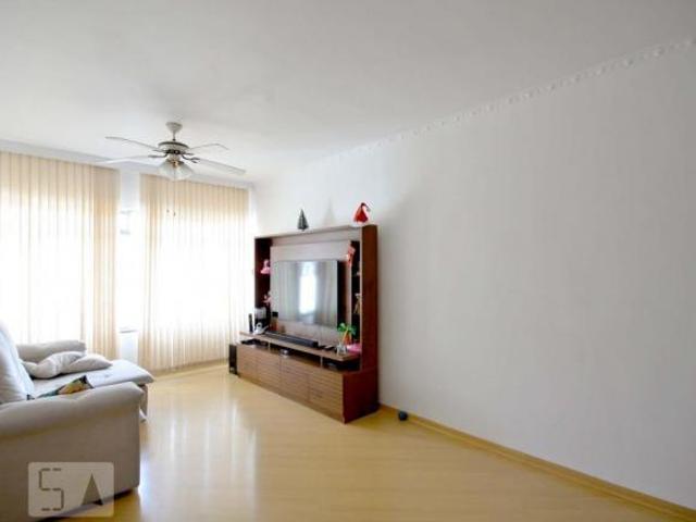 Casa à Venda Bosque da Saúde, 3 Quartos, 188 m2