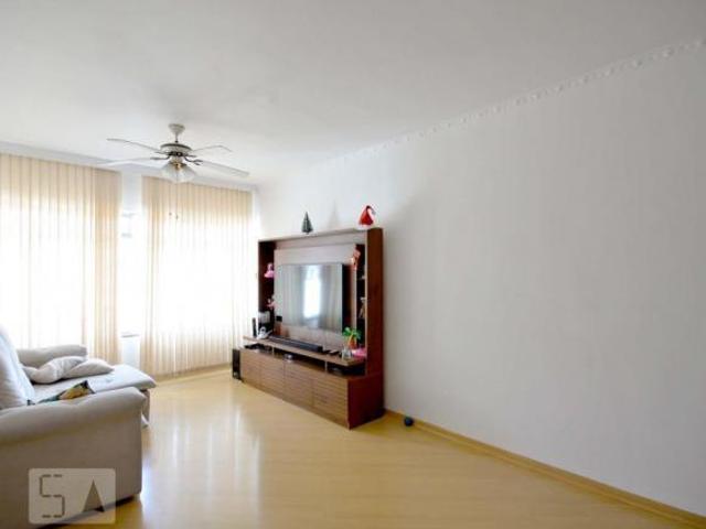 Casa à Venda Bosque da Saúde, 3 Quartos, 188 m2