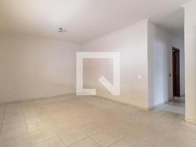 Casa à Venda Bosque da Saúde, 3 Quartos, 189 m² São Paulo
