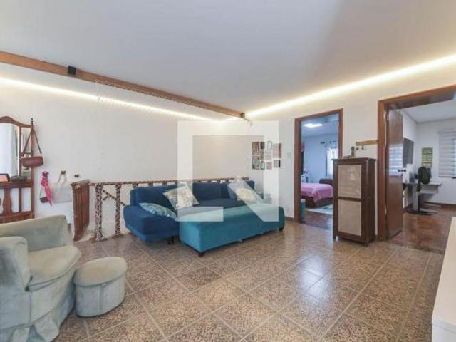 Casa à Venda Bosque da Saúde, 3 Quartos, 190 m2