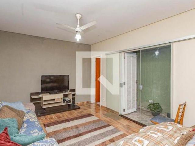 Casa à Venda Bosque da Saúde, 3 Quartos, 200 m2