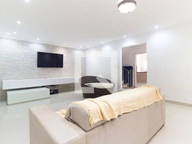 Casa à Venda Bosque da Saúde, 3 Quartos, 200 m2