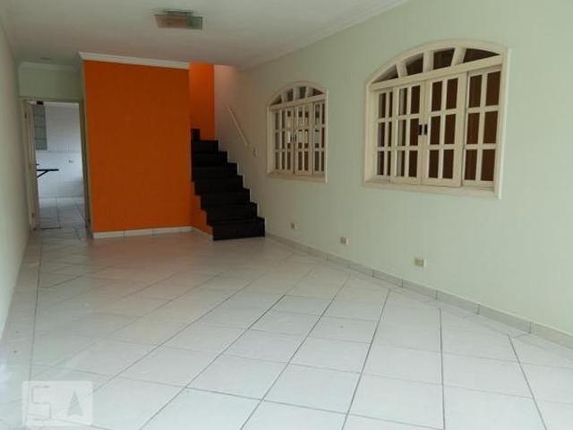 Casa à Venda Bosque da Saúde, 3 Quartos, 200 m² São Paulo