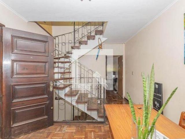 Casa à Venda Bosque da Saúde, 3 Quartos, 208 m² São Paulo