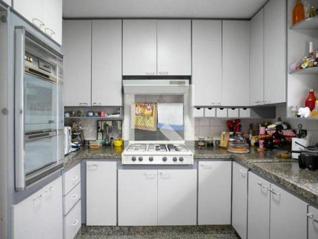 Casa à Venda Bosque da Saúde, 3 Quartos, 210 m² São Paulo