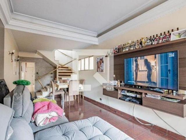 Casa à Venda Bosque da Saúde, 3 Quartos, 226 m2