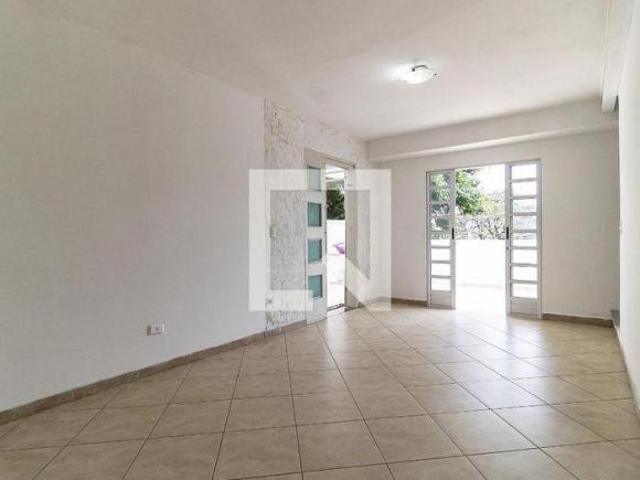 Casa à Venda Bosque da Saúde, 3 Quartos, 240 m2