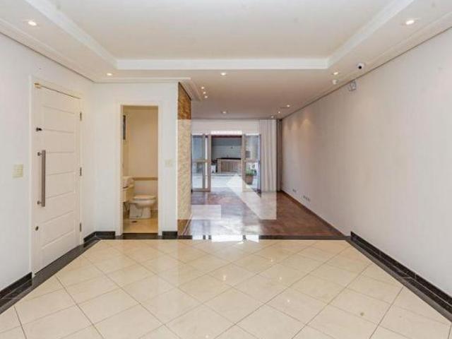 Casa à Venda Bosque da Saúde, 3 Quartos, 255 m² São Paulo