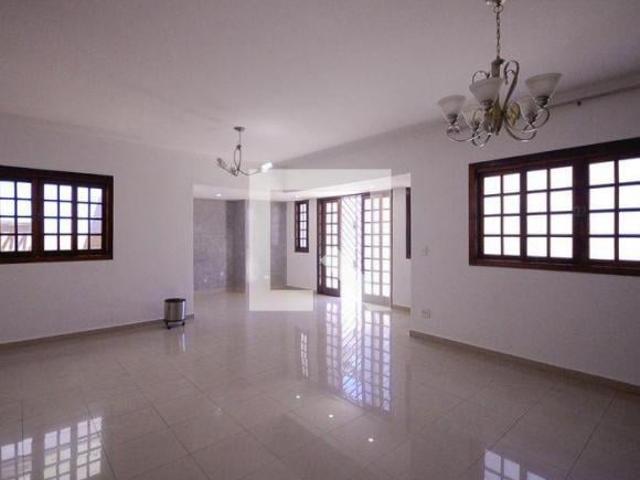 Casa à Venda Bosque da Saúde, 3 Quartos, 264 m2