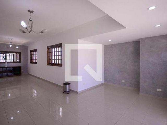 Casa à Venda Bosque da Saúde, 3 Quartos, 264 m2