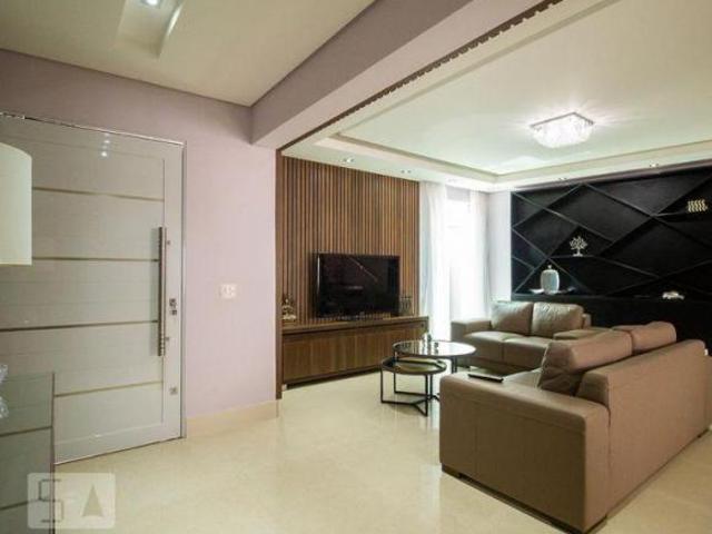 Casa à Venda Bosque da Saúde, 3 Quartos, 283 m2