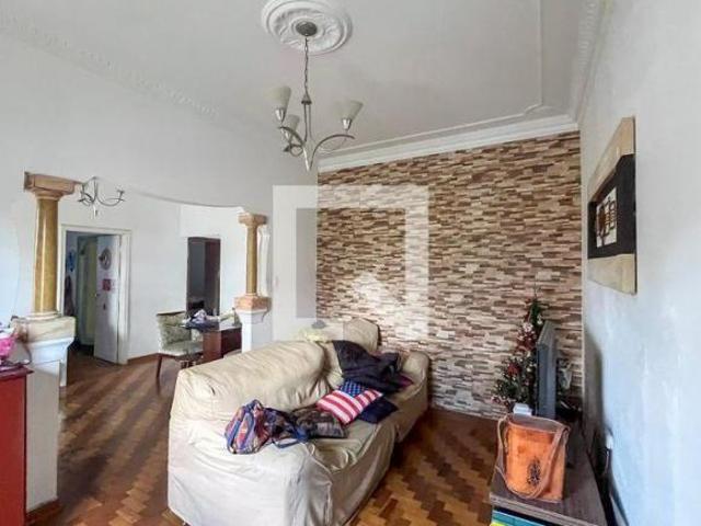 Casa à Venda Bosque da Saúde, 3 Quartos, 304 m2