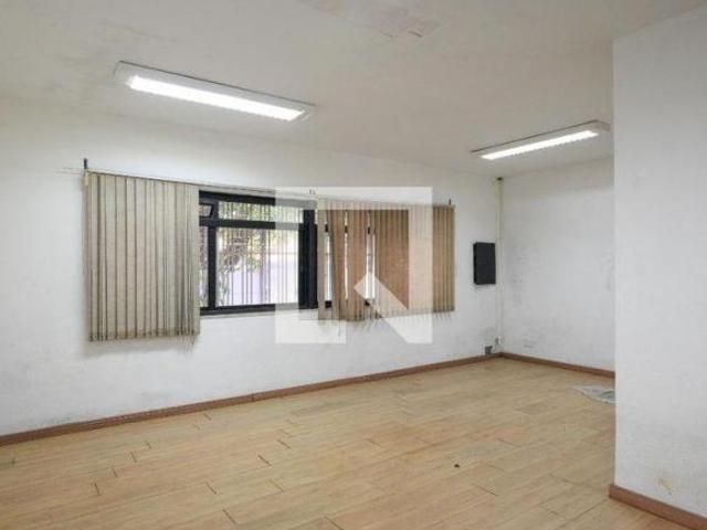 Casa à Venda Bosque da Saúde, 3 Quartos, 311 m2