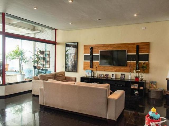 Casa à Venda Bosque da Saúde, 3 Quartos, 336 m2