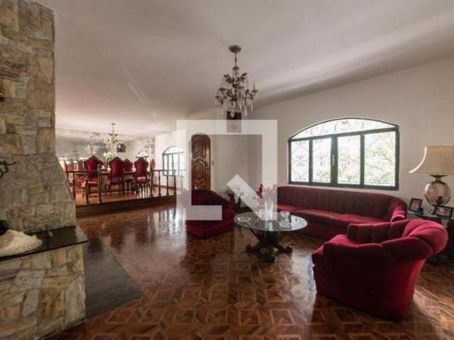 Casa à Venda Bosque da Saúde, 3 Quartos, 350 m2