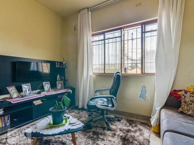 Casa à Venda Bosque da Saúde, 4 Quartos, 150 m2