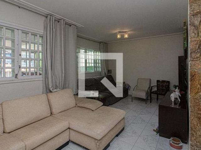 Casa à Venda Bosque da Saúde, 4 Quartos, 200 m2