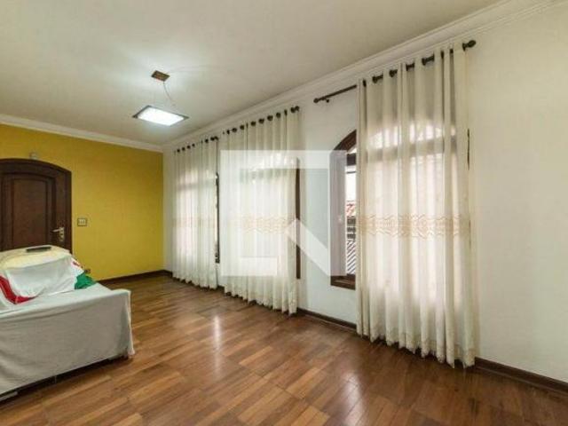 Casa à Venda Bosque da Saúde, 4 Quartos, 200 m² São Paulo
