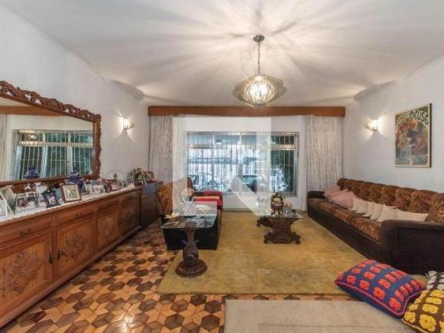 Casa à Venda Bosque da Saúde, 4 Quartos, 218 m2