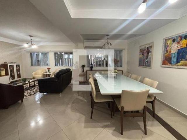 Casa à Venda Bosque da Saúde, 4 Quartos, 222 m² São Paulo