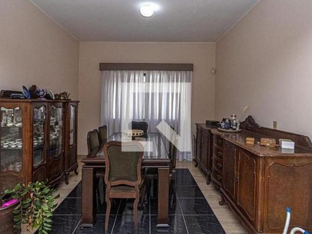 Casa à Venda Bosque da Saúde, 4 Quartos, 300 m2