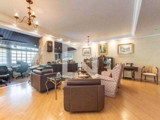 Casa à Venda Bosque da Saúde, 4 Quartos, 300 m² São Paulo
