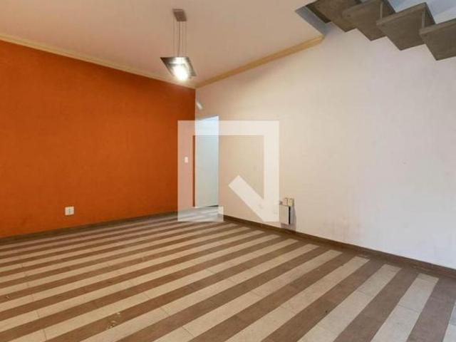 Casa à Venda Bosque da Saúde, 5 Quartos, 150 m2