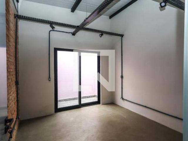 Casa à Venda Bosque da Saúde, 5 Quartos, 180 m2