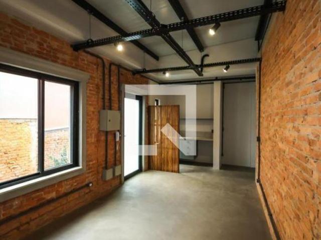 Casa à Venda Bosque da Saúde, 5 Quartos, 180 m² São Paulo