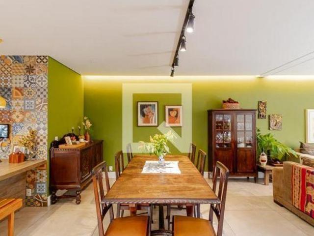 Casa à Venda Bosque da Saúde, 6 Quartos, 380 m² São Paulo