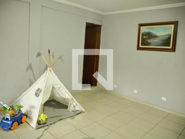 Casa à Venda Batistini, 4 Quartos, 388 m2