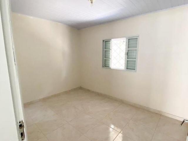 Casa à Venda Bacacheri, 2 Quartos, 80 m² Curitiba