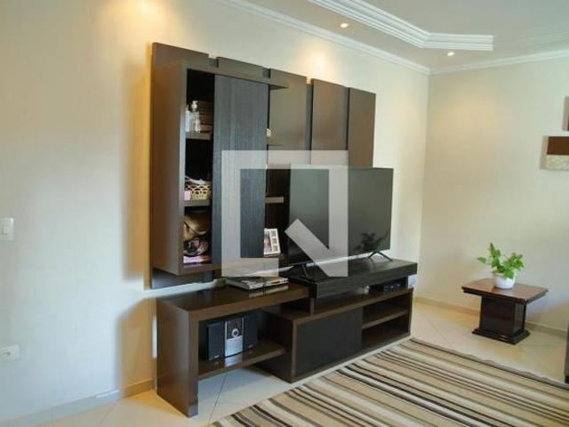 Casa à Venda Baeta Neves, 3 Quartos, 300 m2
