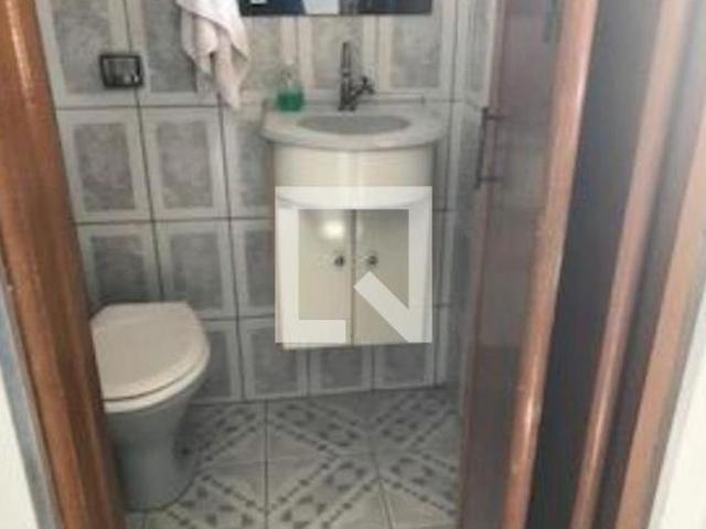 Casa à Venda Baeta Neves, 2 Quartos, 140 m2