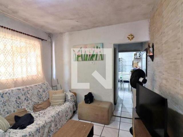 Casa à Venda Baeta Neves, 2 Quartos, 220 m2