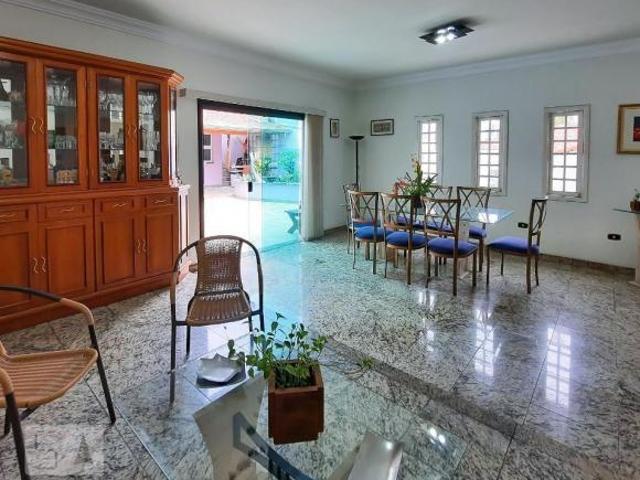 Casa à Venda Baeta Neves, 4 Quartos, 350 m2