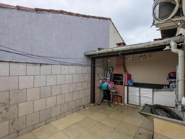 Casa à Venda – Bairro Maracanã | Lado Praia