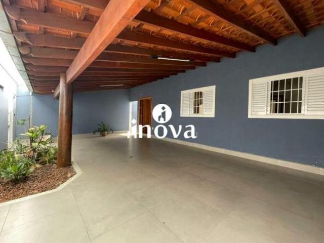 Casa a venda, bairro Monte Castelo