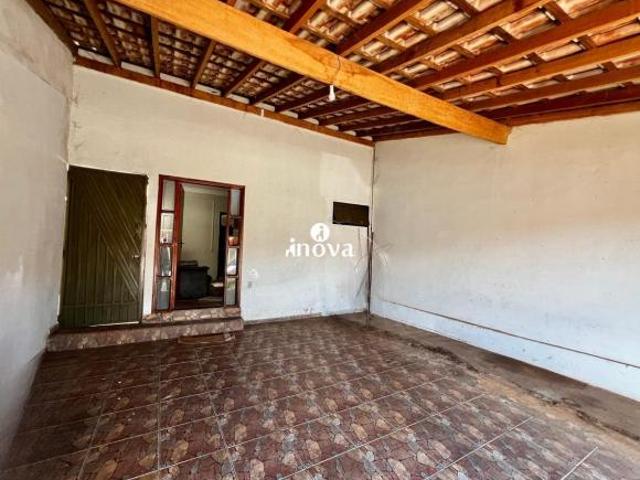 Casa a venda, bairro Monte Castelo