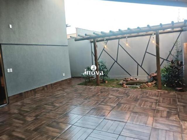 Casa a venda, Bairro Oneida Mendes