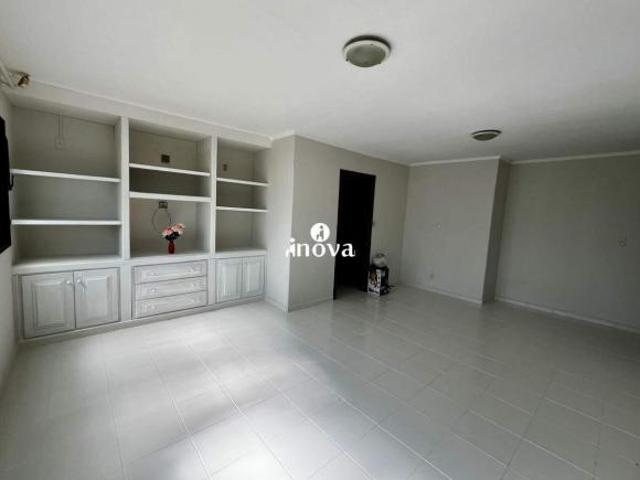 Casa a venda, bairro Abadia